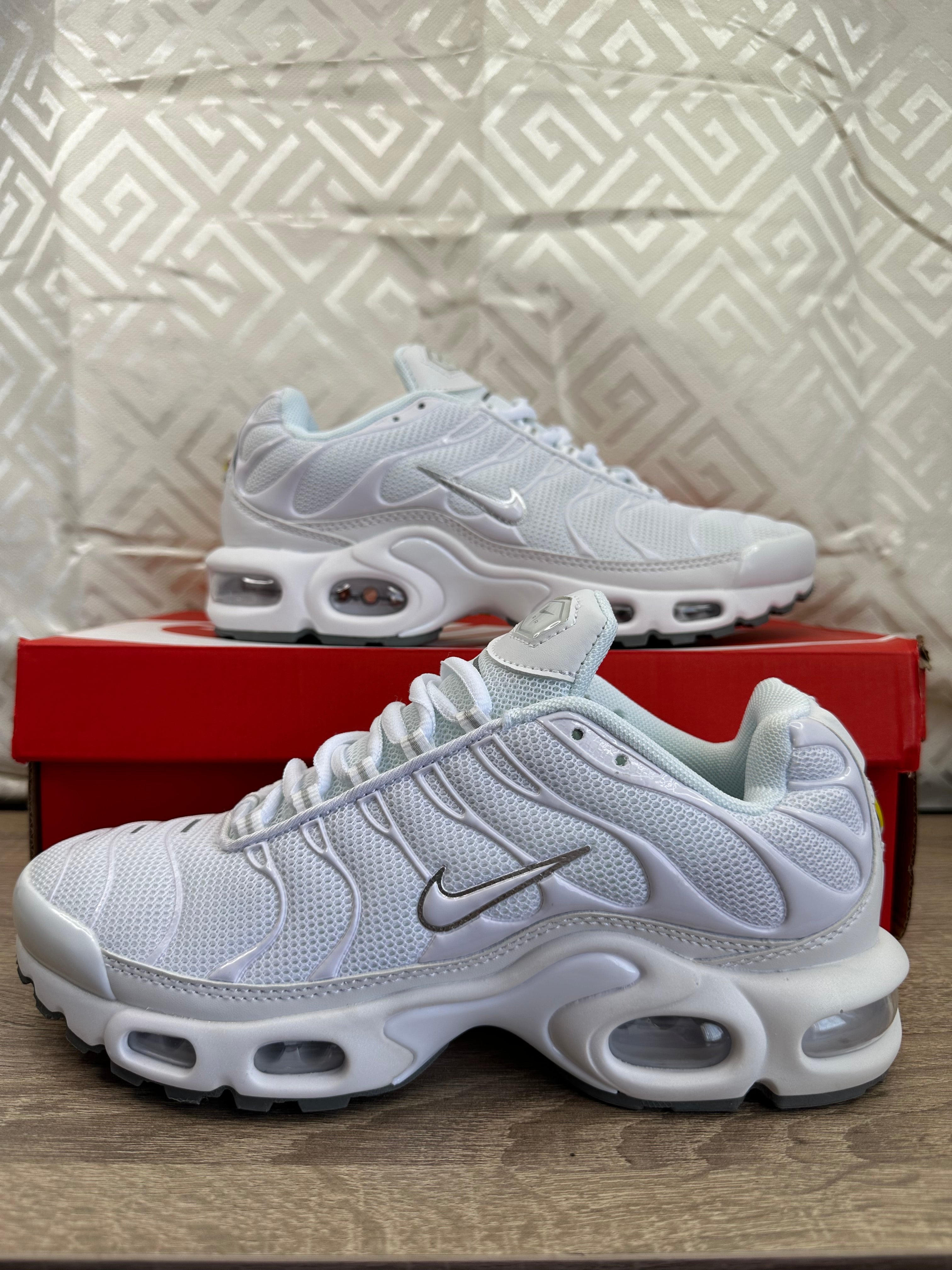 Nike tn “ALL WHITE” – TangerShop